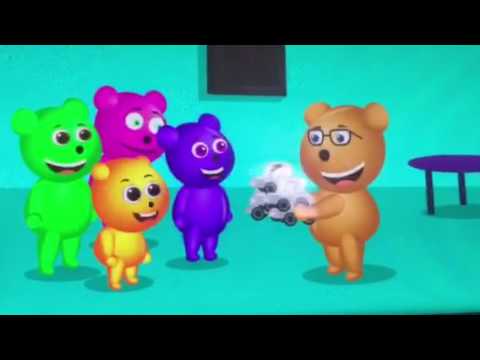 Mega Gummy Bear crying got scared by crayons Finger Family song For ...