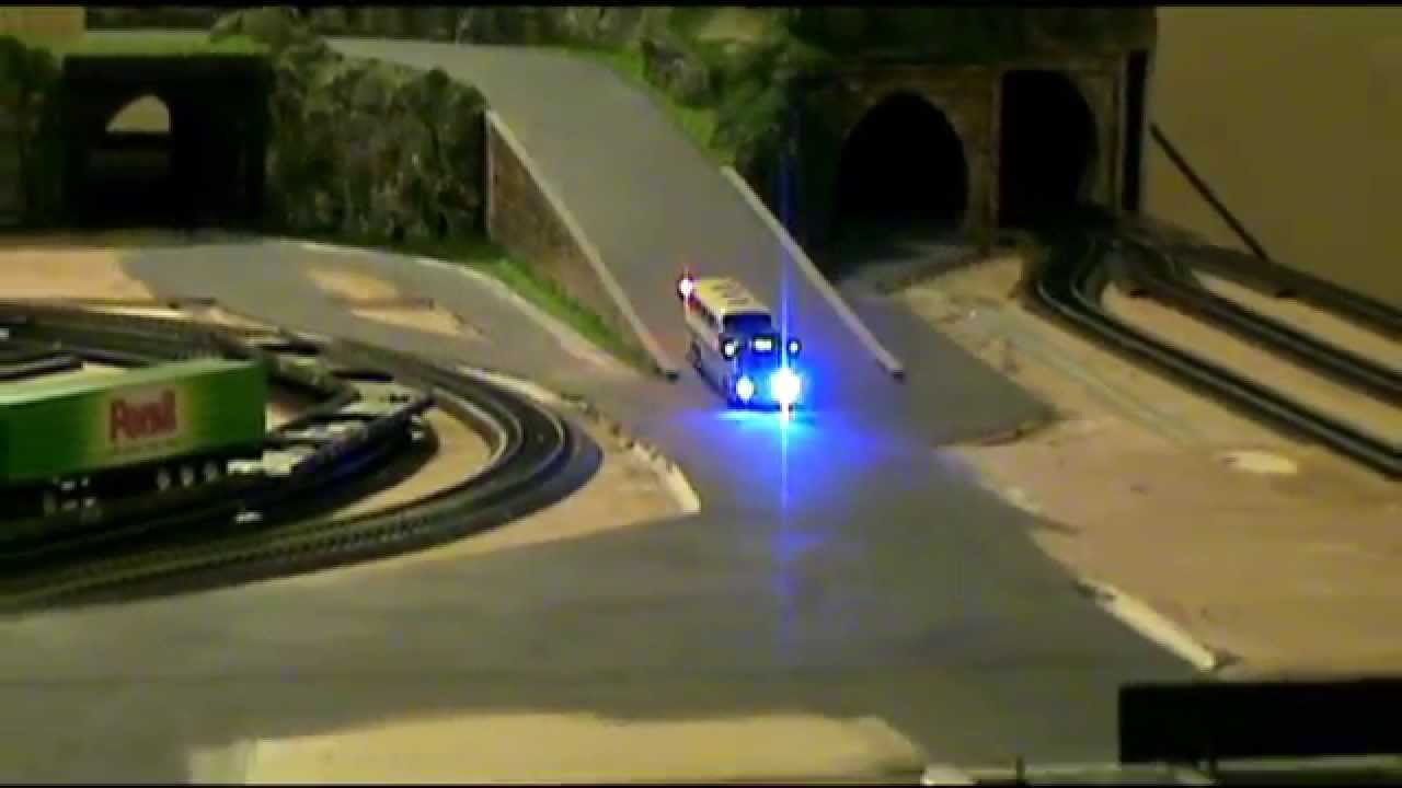 Car System HO GMC PD-4501 Scenicrusier Greyhound Bus - YouTube