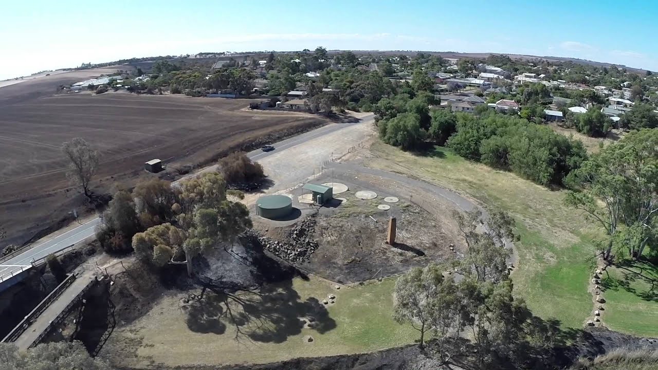 Pinery Bushfire damage - YouTube
