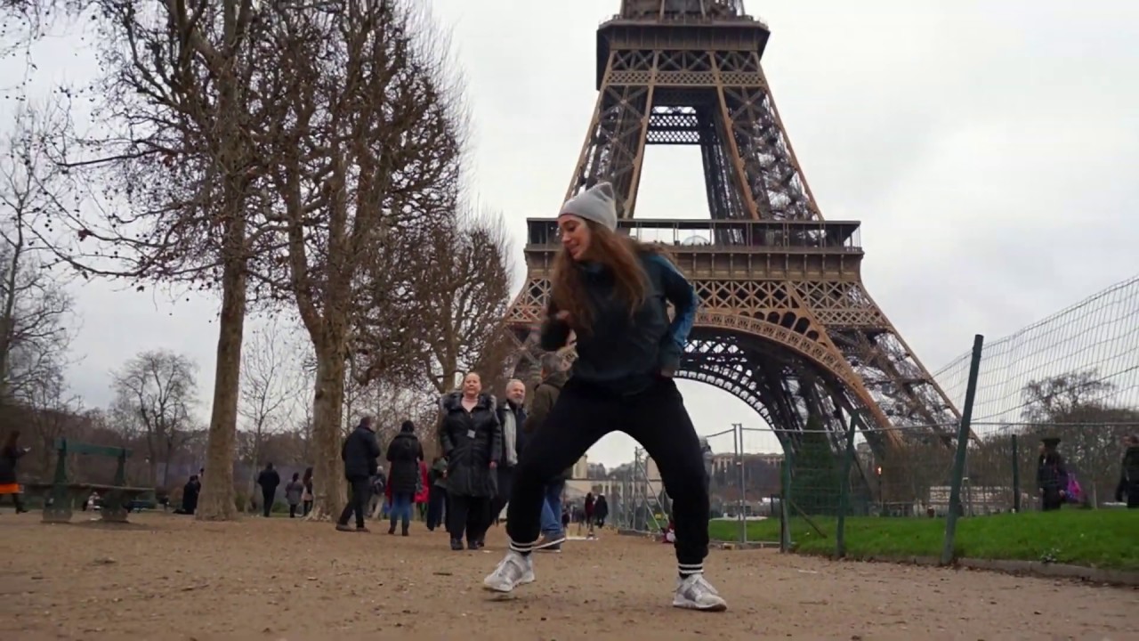 Dancing in front of the Eiffel Tower (Paris, France) - YouTube