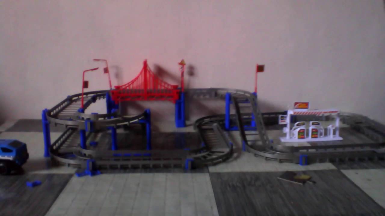 Mini Bridge Racing "Toy Review" with Ameerah and Alyziah! - YouTube