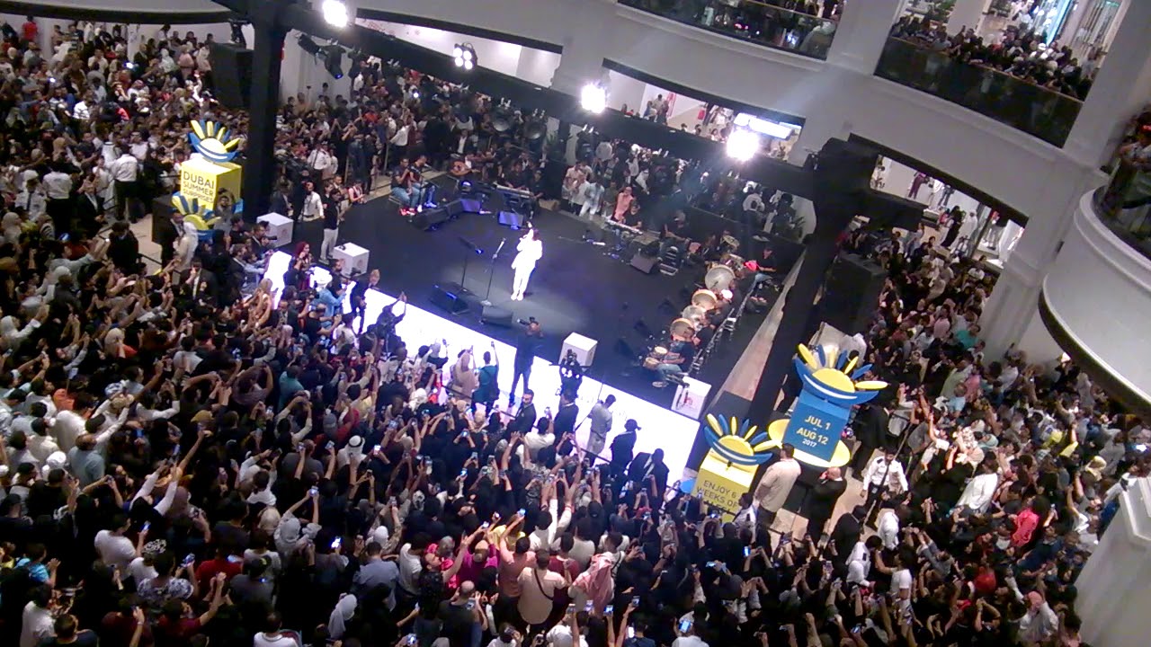 MALL OF THE EMIRATES, concert performance. - YouTube