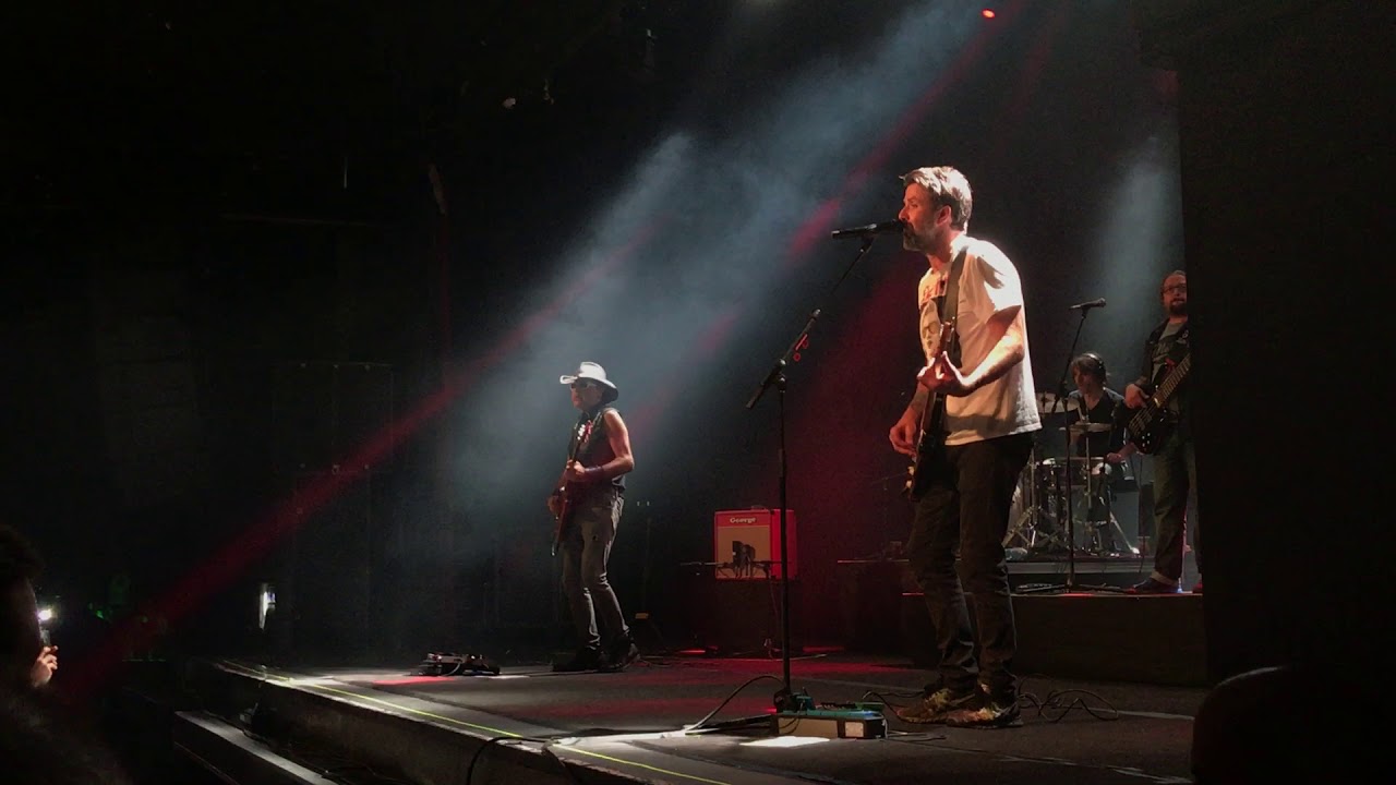 Jarabe de Palo - La Flaca - En directo - YouTube