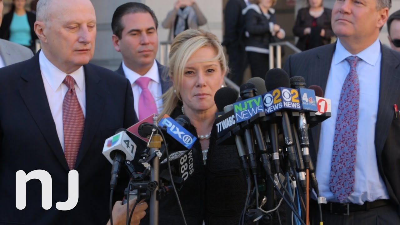 Bridgegate: Bridget Anne Kelly and Bill Baroni sentenced - YouTube