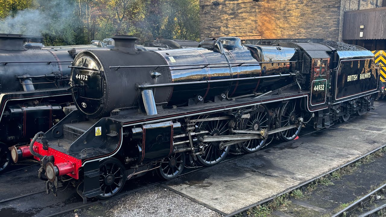 Run Behind Black 5 No 44932 From Oakworth To Oxenhope KWVR 4K - YouTube