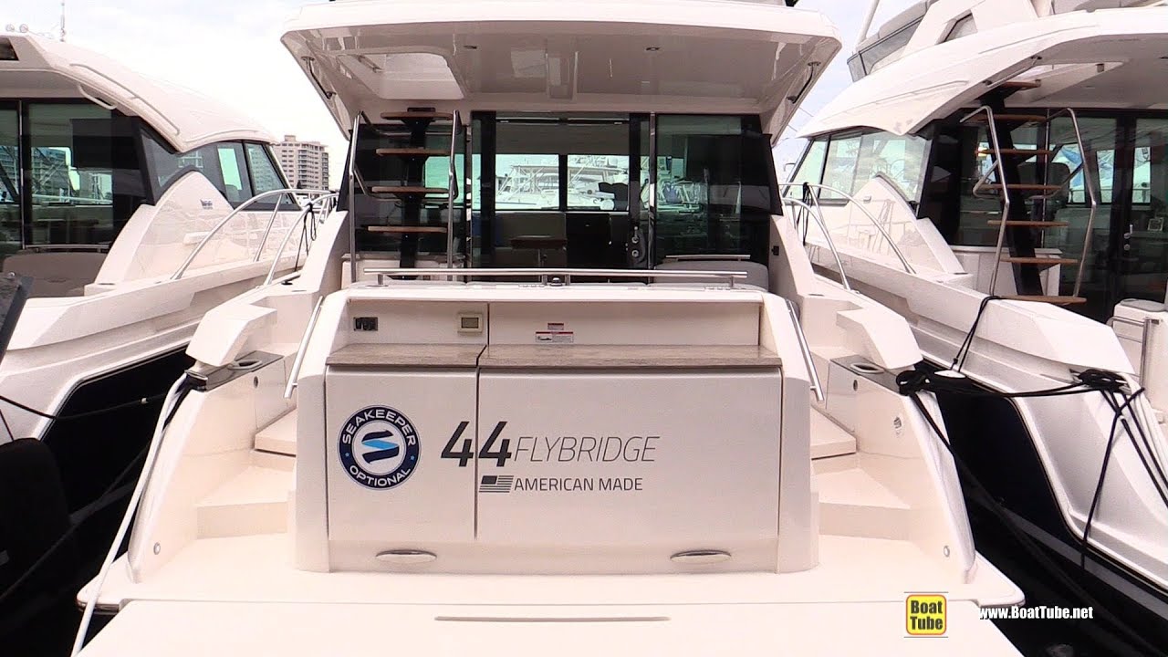 2019 Tiara 44 FLy Bridge Yacht - Walkaround - 2018 Fort Lauderdale Boat ...