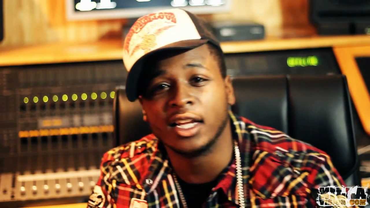 Young Chris from the Young Gunz reppin' Dj Puffy - YouTube