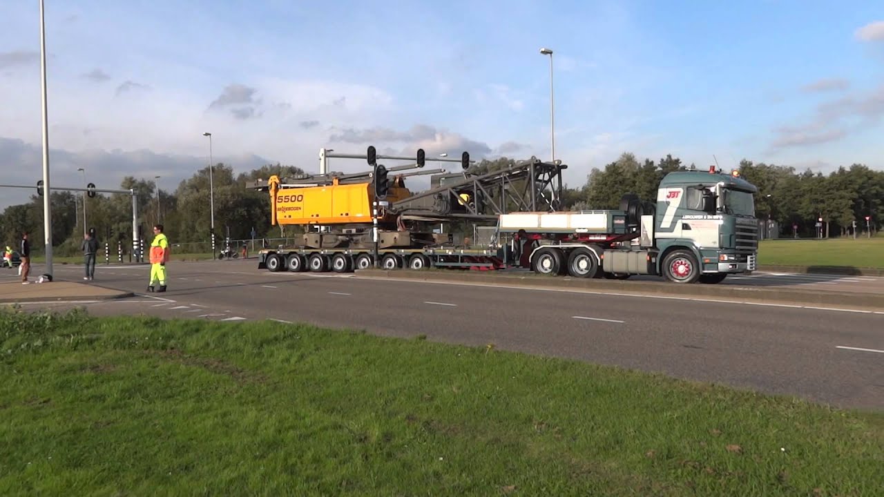 Mackdag 2012: European Heavy Haulage trucks - YouTube