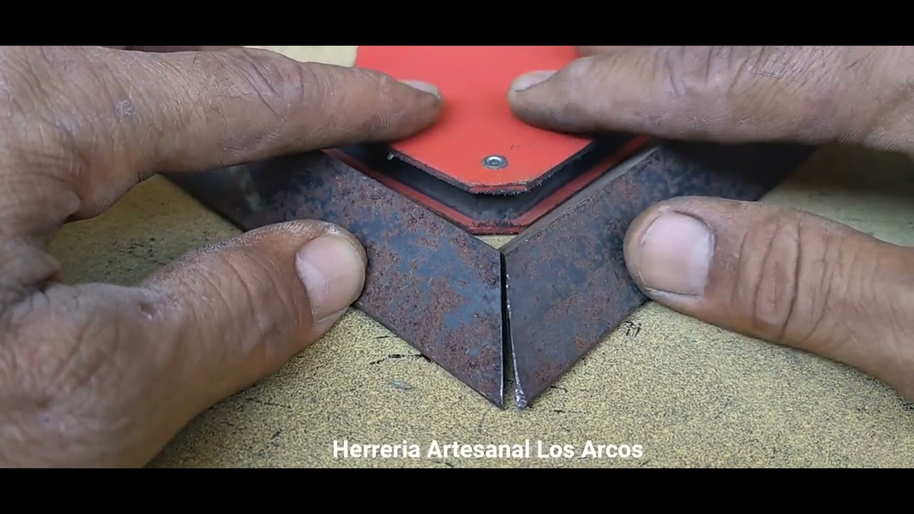 Como unir Ángulo Estructural a 45° - YouTube