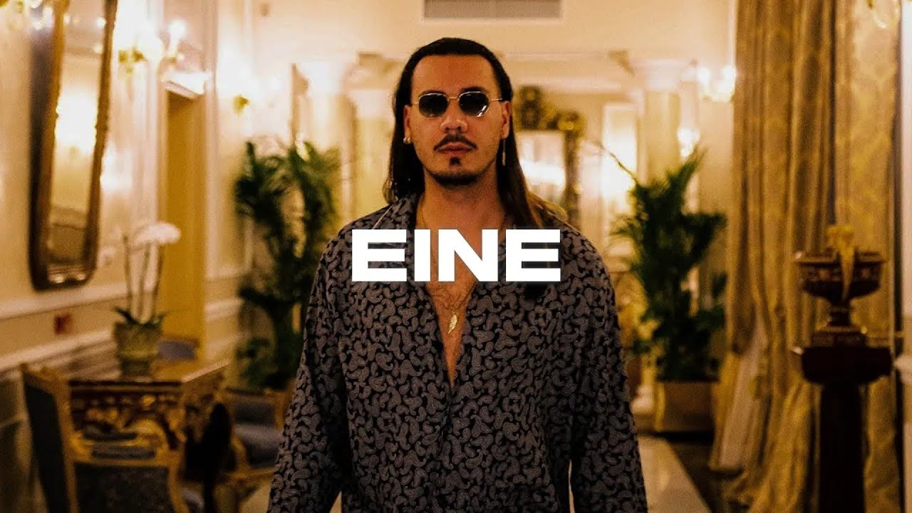 SAMRA feat. SIDO & APACHE207 - EINE - YouTube