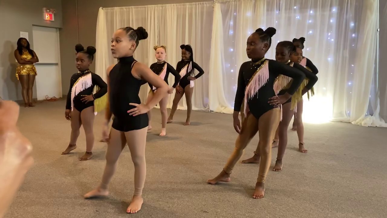 Dazzling Pearls Dance Team (Indy) - YouTube