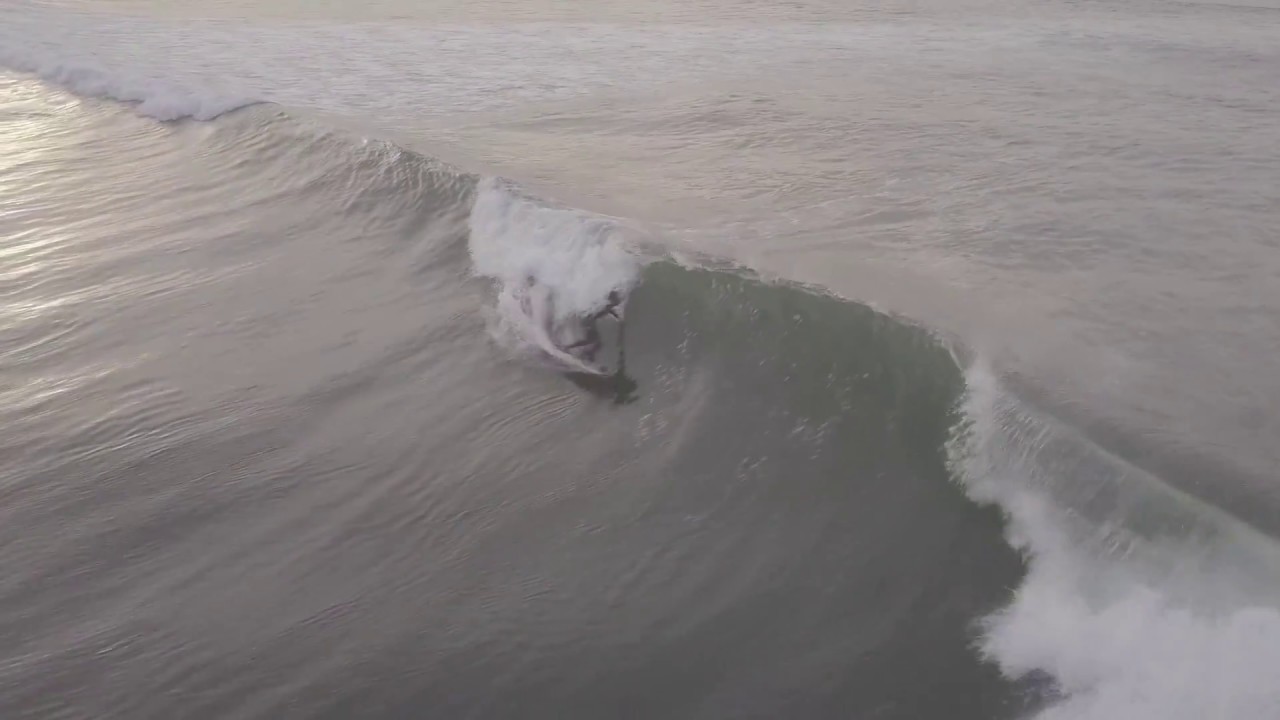 Verano de surf en Suances - YouTube