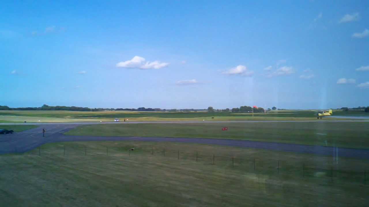 Fly by at Riggin Flight Service - YouTube