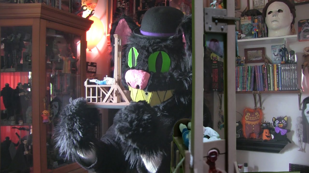 Candy Jack's toy box: chamber of horror's guillotine - YouTube