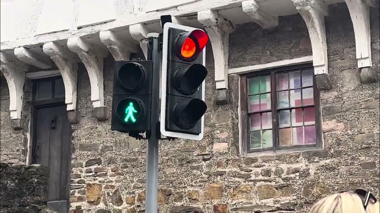 Pelican Crossing (Normal Light Sequence) - YouTube