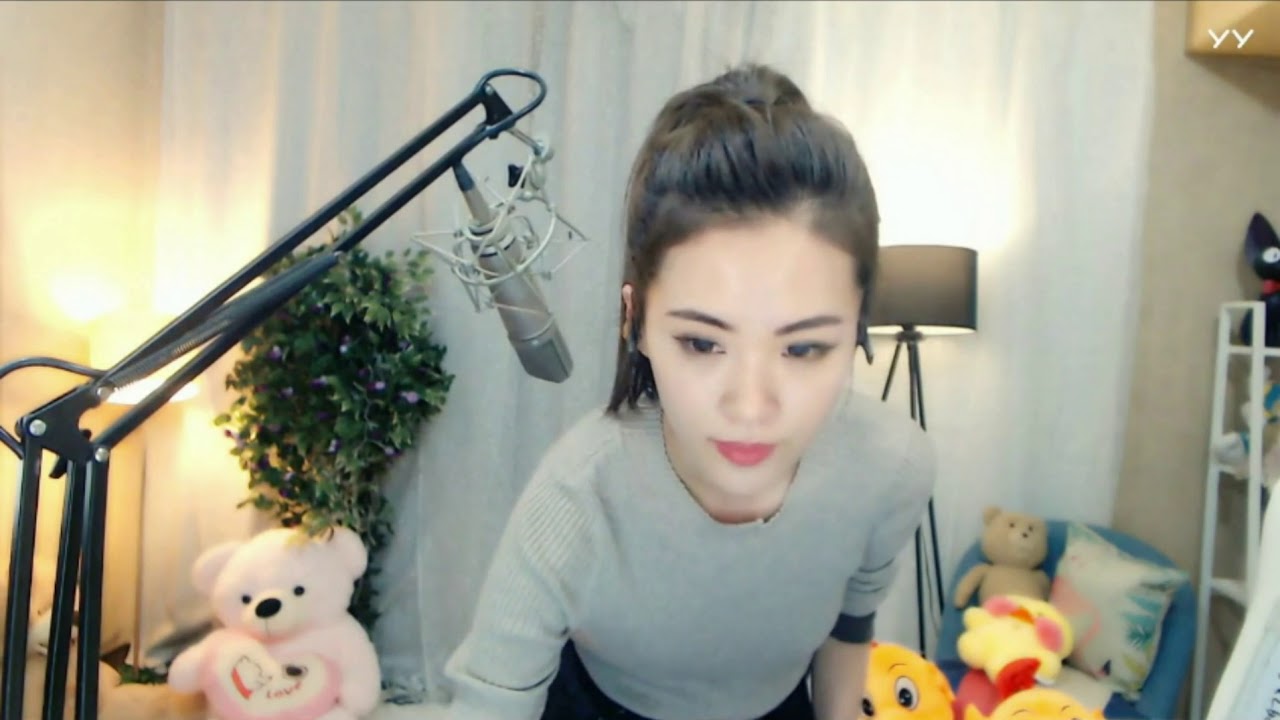 YY 6611【好声音小金娃】2017年12月22日22：5940★★★屏錄版★★★超清1080P - YouTube