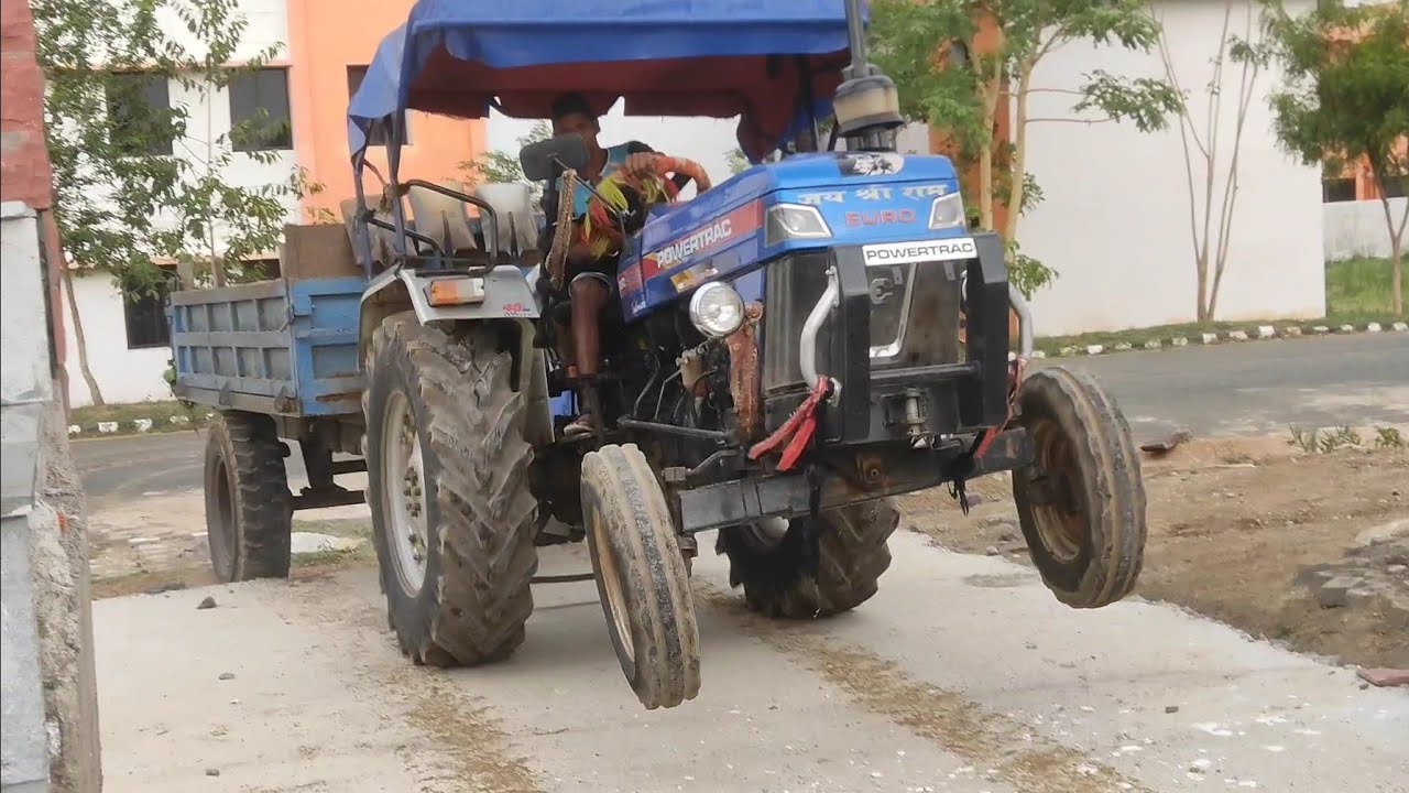 Full loaded tractor un loading soil। Un loading video। And running view ...
