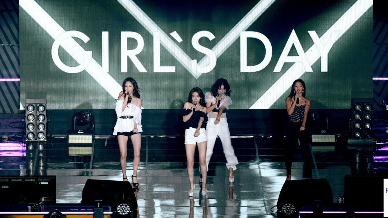 걸스데이 링마벨 (Girl’s Day) Ring My Bell [4K 60P RAW 직캠]@180804 락뮤직 - YouTube