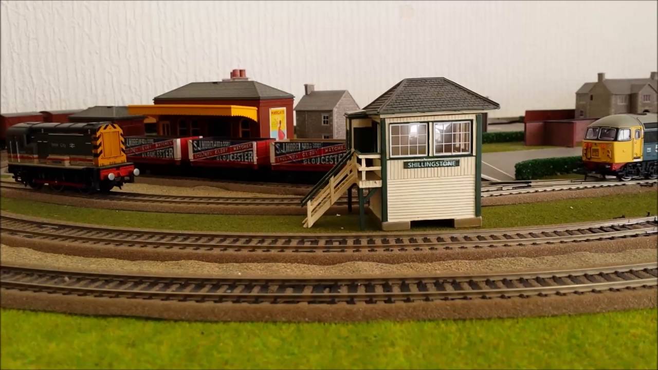 Bachmann 32-725 DCC Fitted EWS Class 66 Locomotive No. 66135 EWS Livery ...