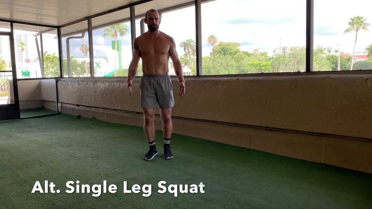 Alternating Single Leg Squat - YouTube