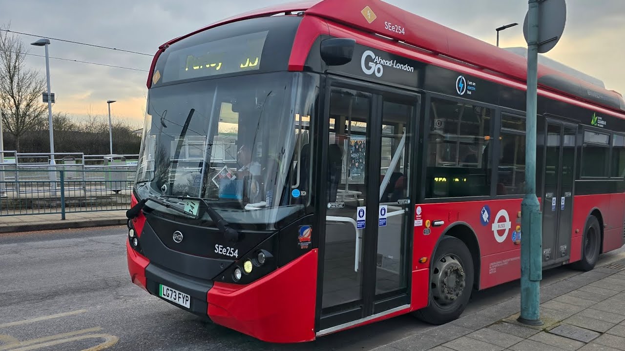 Cursed Bus & Fast Driver: Go Ahead London ADL Enviro 200 EV BYD SEe254 ...