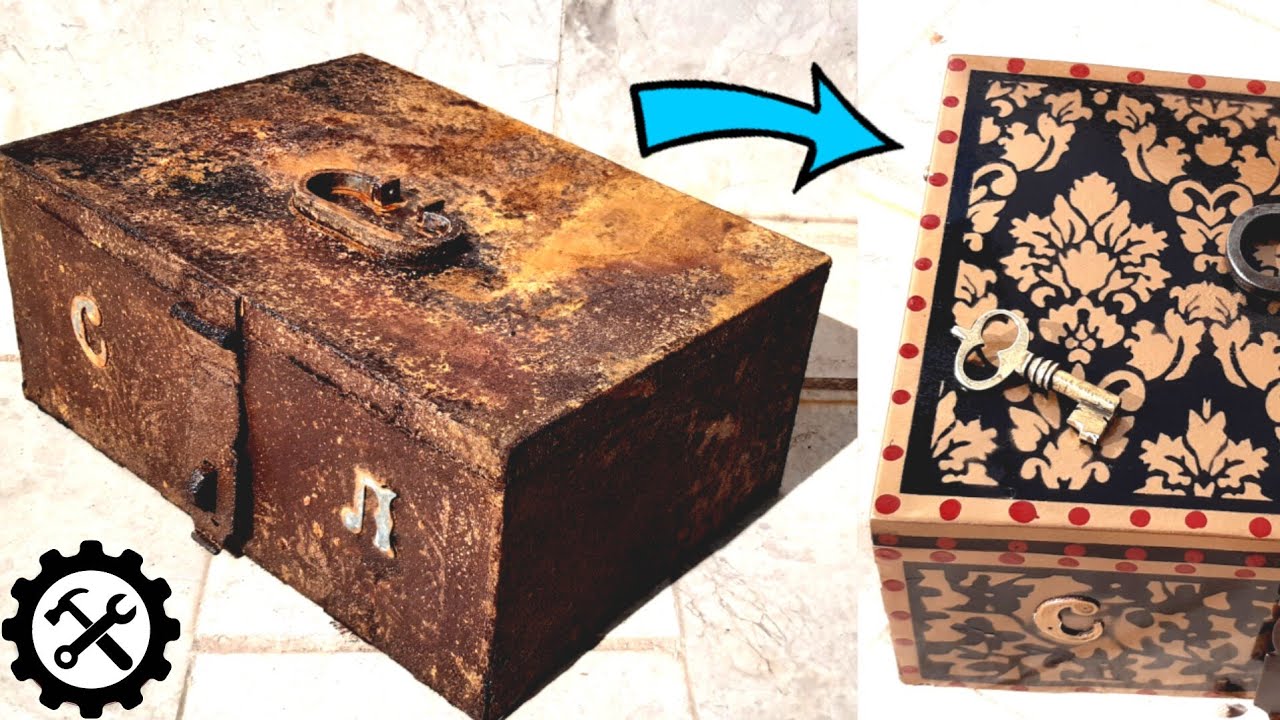 1913 rusty safe box restoration - YouTube