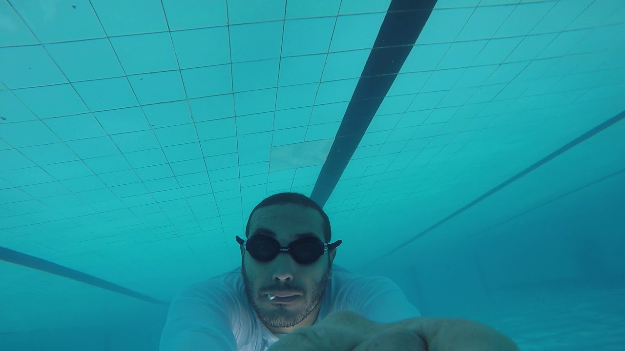 Underwater Challenges / Diving Challenge.22 - YouTube