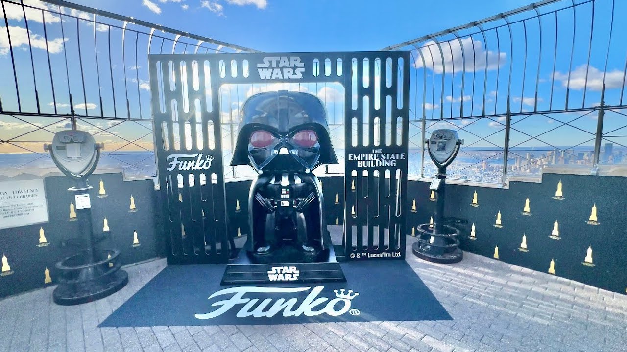 STAR WARS: The Dark Side takes over the Empire State Building with ...