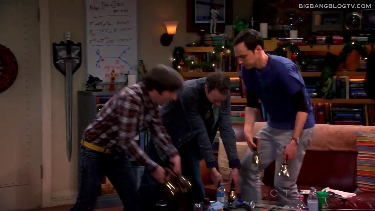 The Big Bang Theory 6x11 Sheldon descifra el código de Santa - YouTube