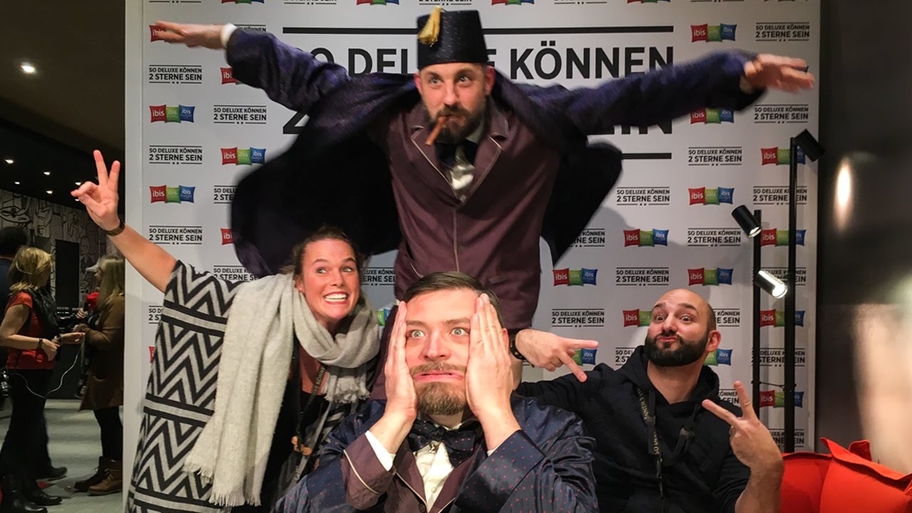 2 Sterne Deluxe: Interview mit "Tobi & DAS BO" [+Konzert] - YouTube