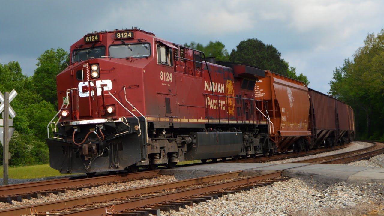 CP 8124 Leads a Doubled Up CSX B210 - 4-30-23 - YouTube