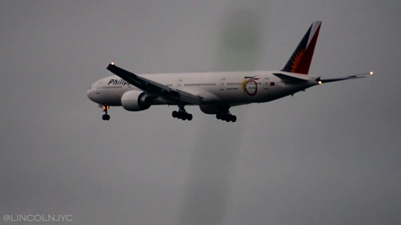 SFO Final approach - YouTube