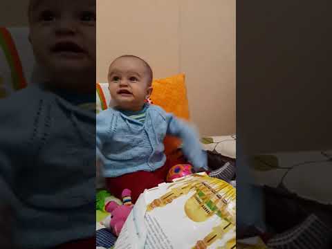 Komik Korkan ve Gülen Bebek.---Funny Scared and Laughing Baby  :)