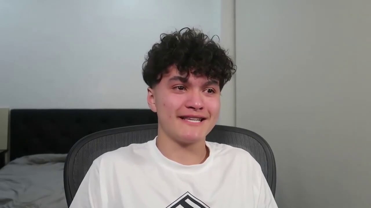 Faze Jarvis crying because he cheated and got banned from fortnite ...