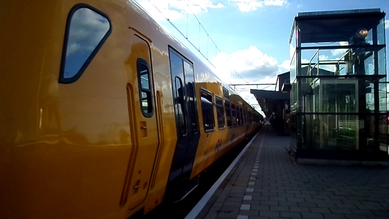 DM90 3433+ DM90 3443 Vertrekken van Almelo - YouTube