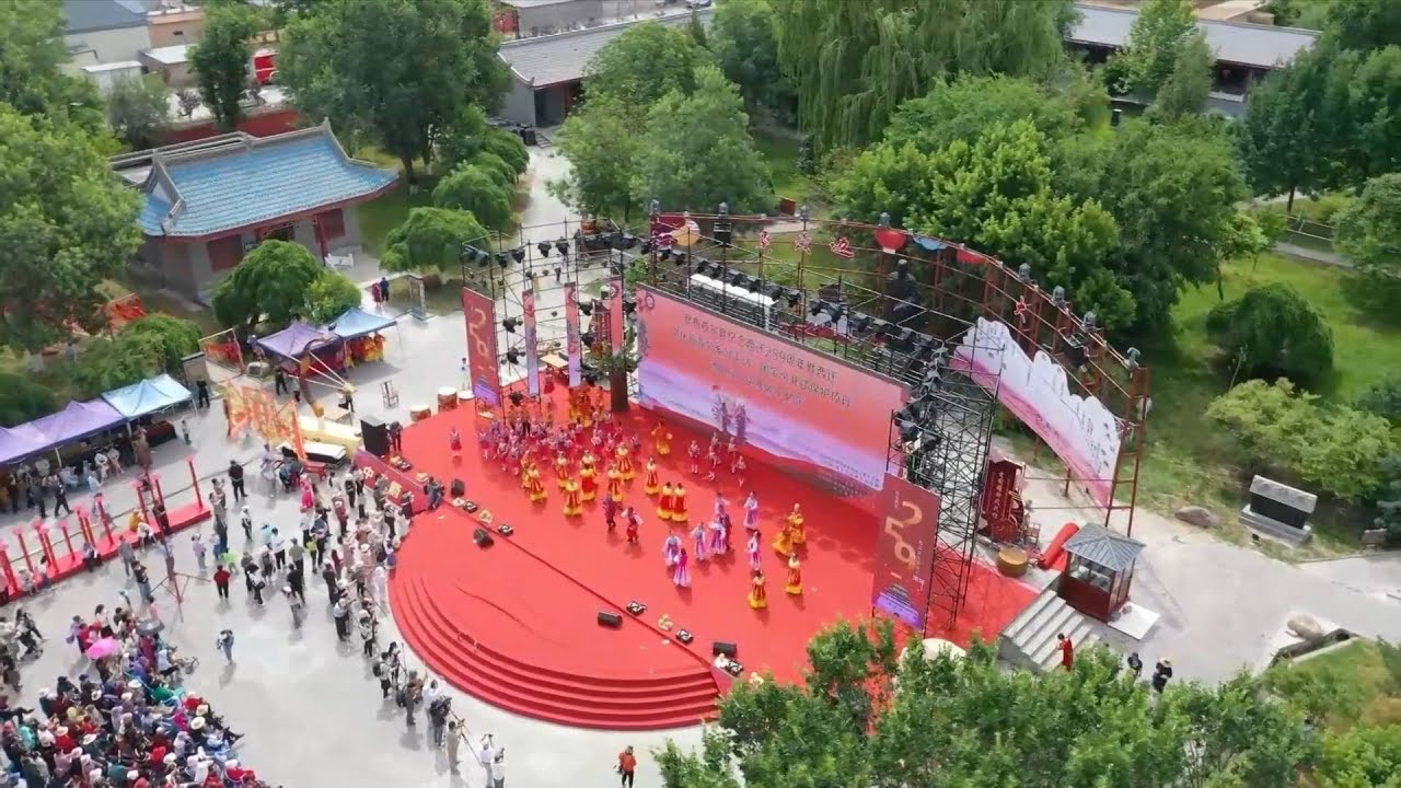 Xibe people in China's Xinjiang commemorate westward migration - YouTube