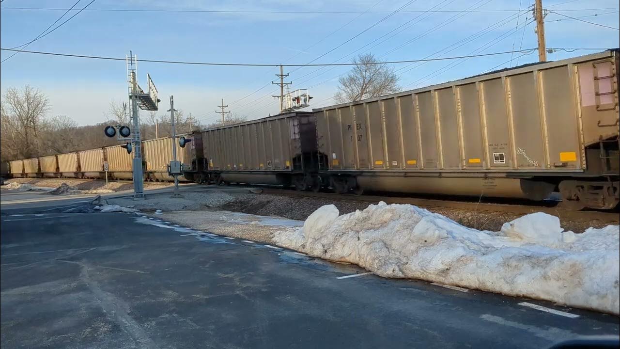 BNSF Southbound Coal at Imperial, MO Main Street. 1-25-2025 - YouTube