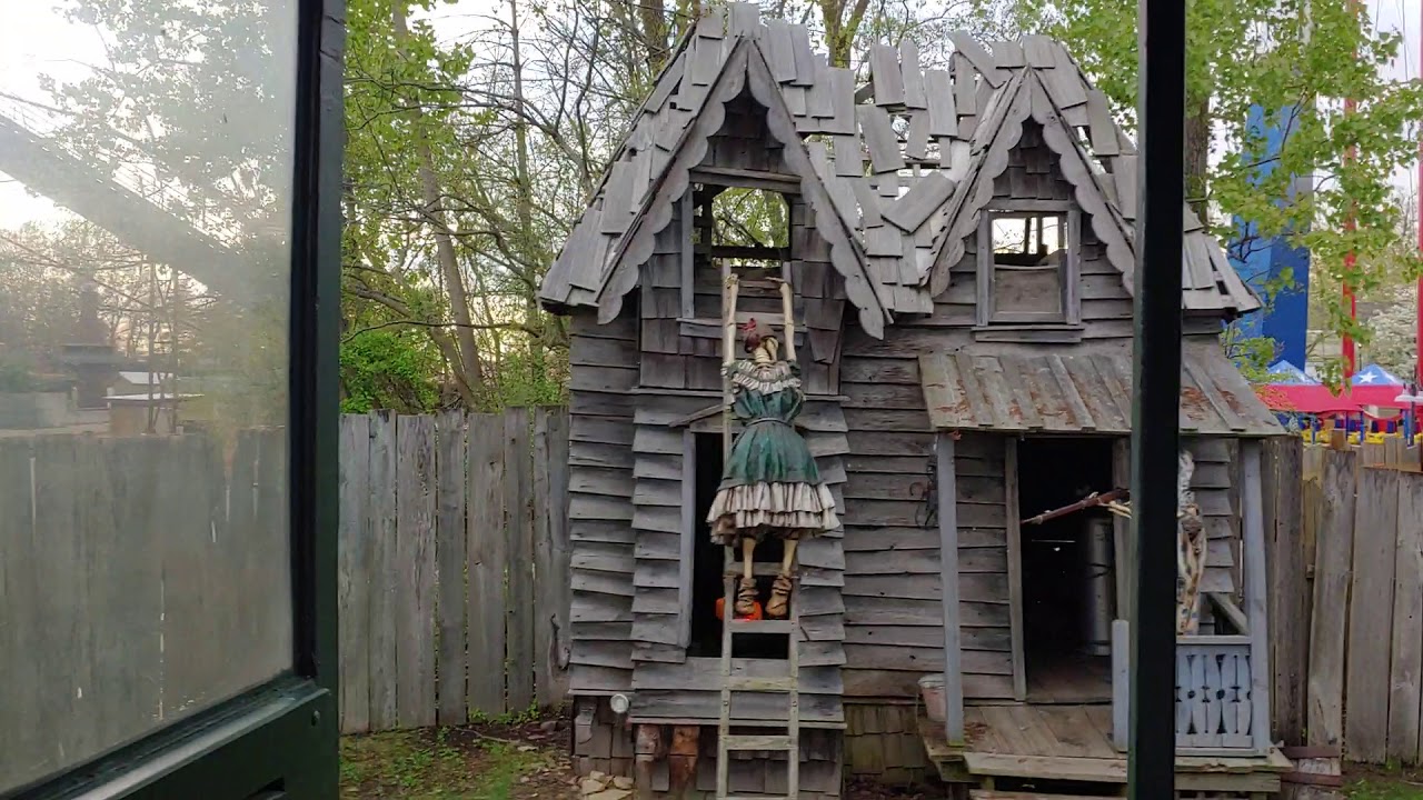 Cedar Point Train 2019 Back to Front Skeltons - YouTube