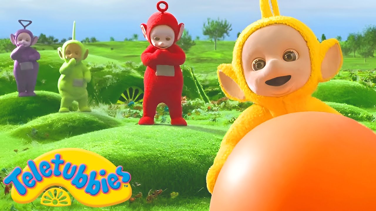 Teletubbies I Let's Play! Laa Laa Loves Passing Her Ball To Friends I ...
