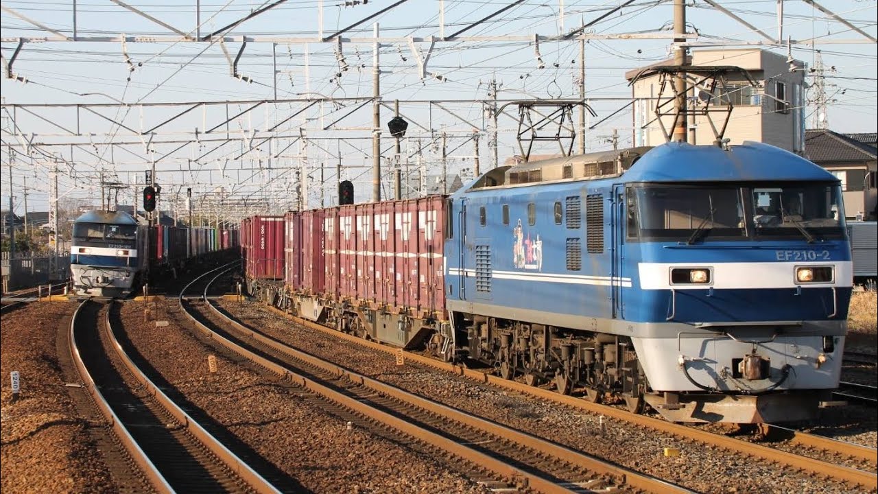 1062レEF210-2岡 1054レEF210-302吹 - YouTube
