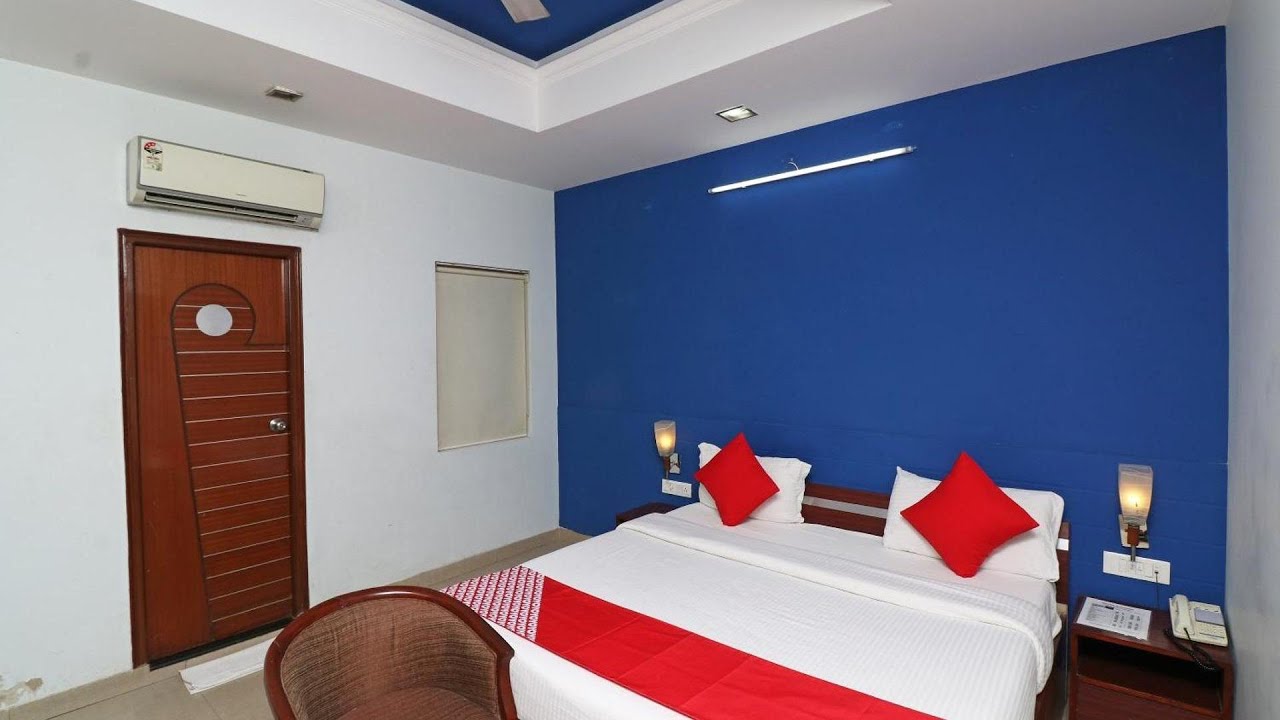 Hotel O Kristal, Rewāri, India | Travel Deewane - YouTube