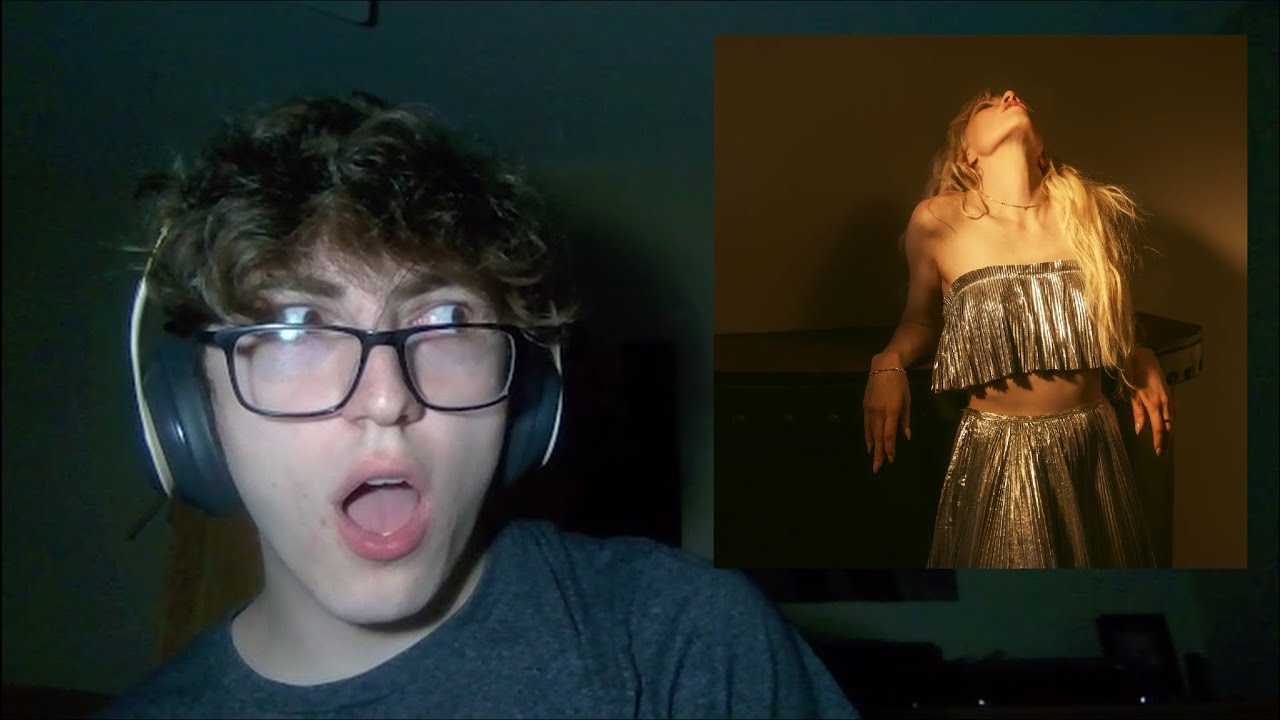 REACTION - Carly Rae Jepsen - The Loveliest Time - YouTube