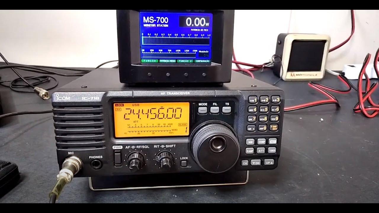 SLS RADIO SERVICE: IC-718 COM AUTO OSCILAÇÃO. - YouTube