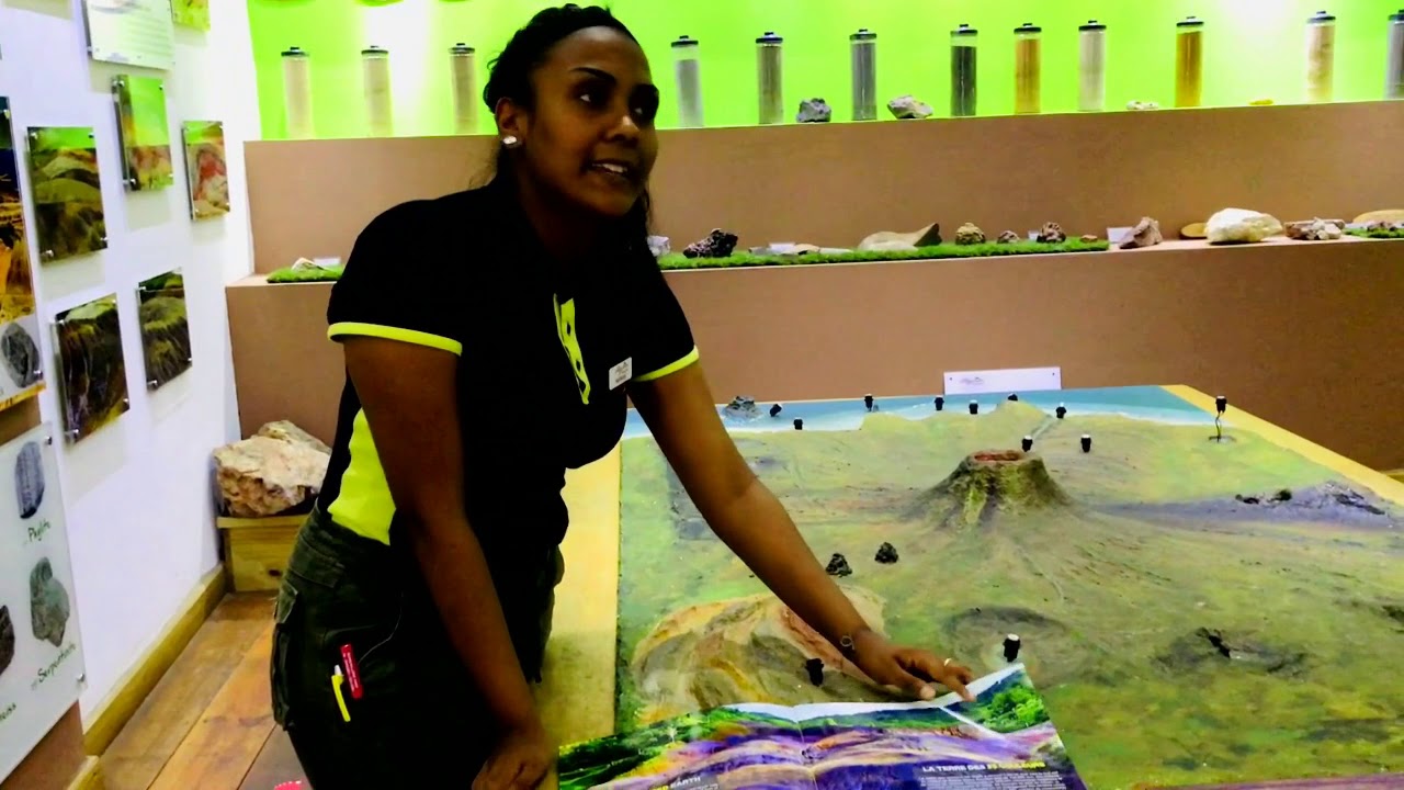 Chamarel - 23 Colored Earth - South - YouTube