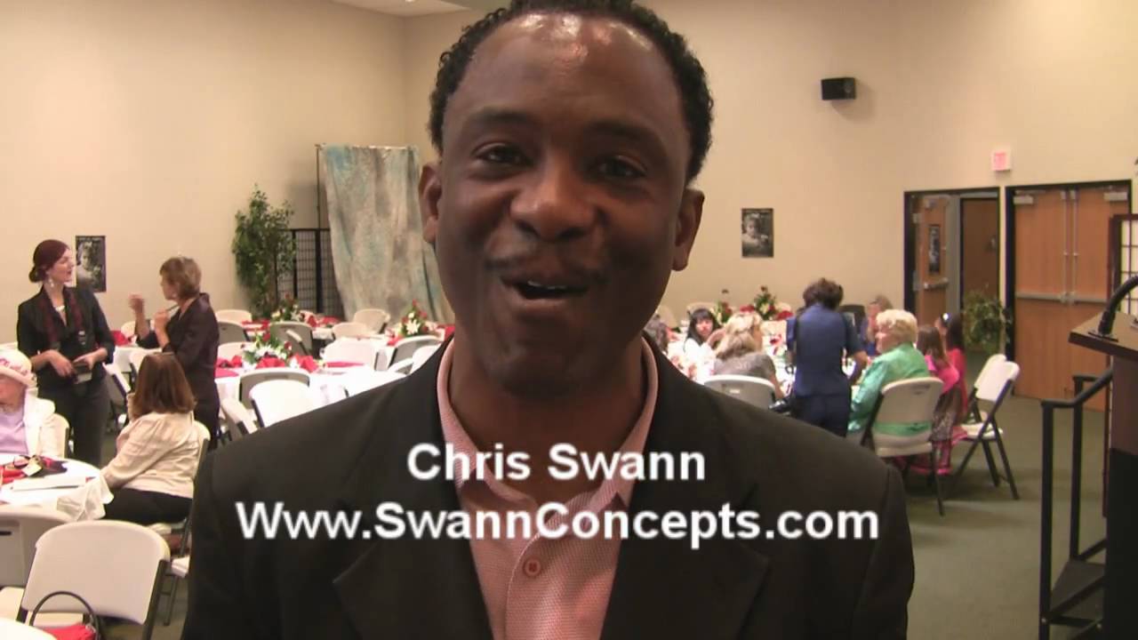Chris Swann During Girls inc., 100 Women Strong Awards - YouTube