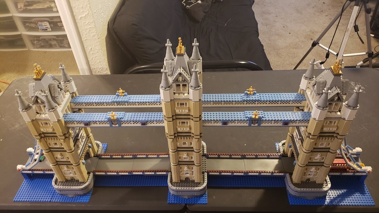 Lego By the Book - Tower Bridge - UPGRADES (10214+) - YouTube