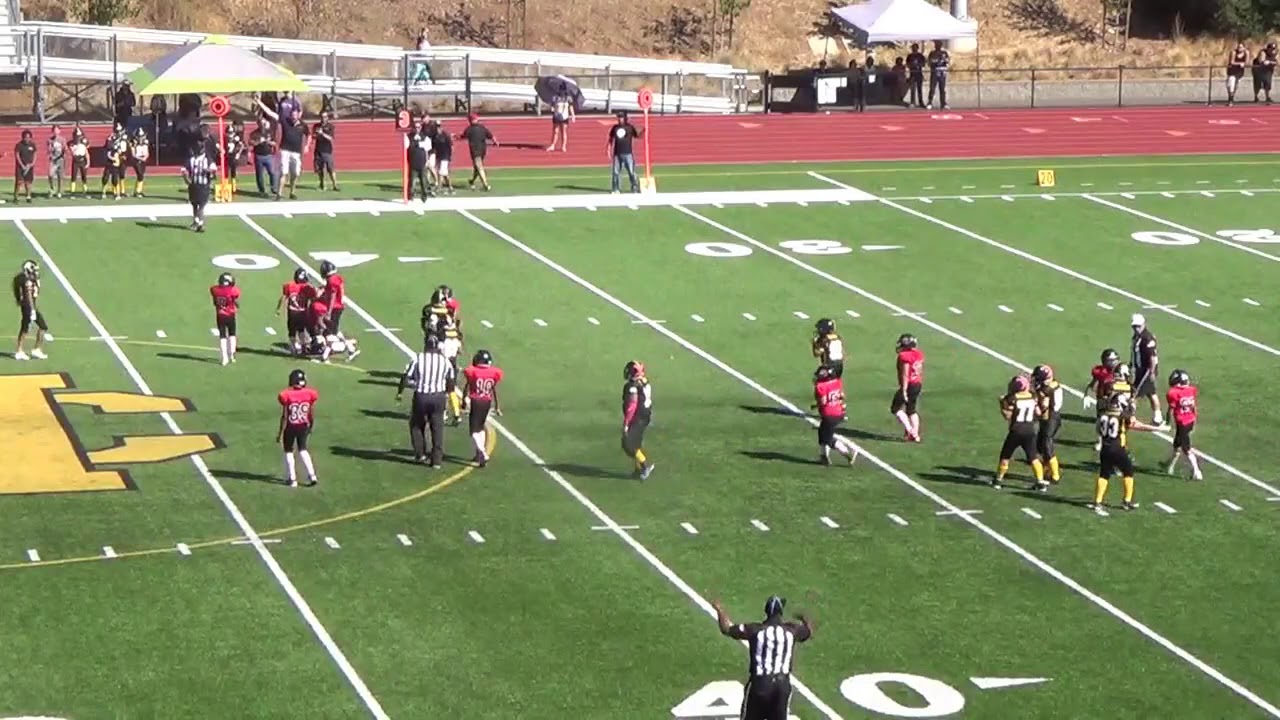 Marley Alcantara 11U QB#12 Steelers Vs Union City Colts - YouTube