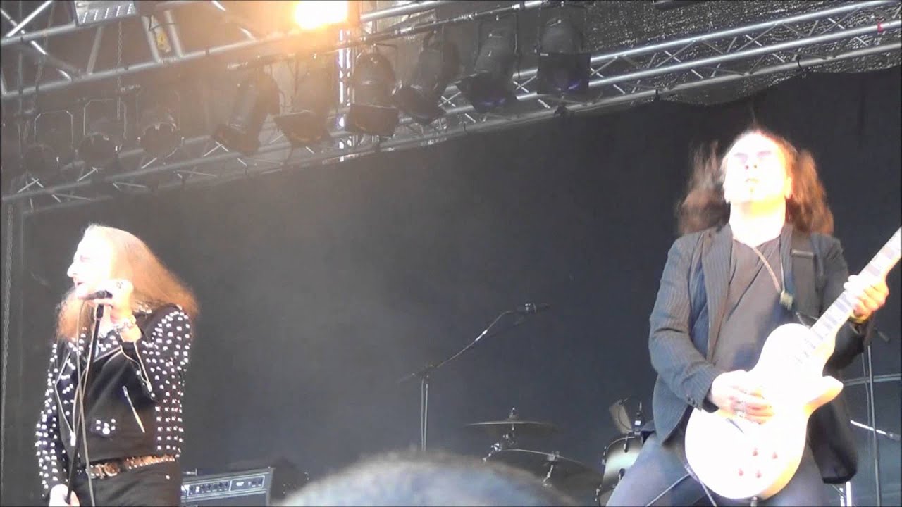 Pentagram - Forever My Queen Live @ Sweden Rock 2012 - YouTube