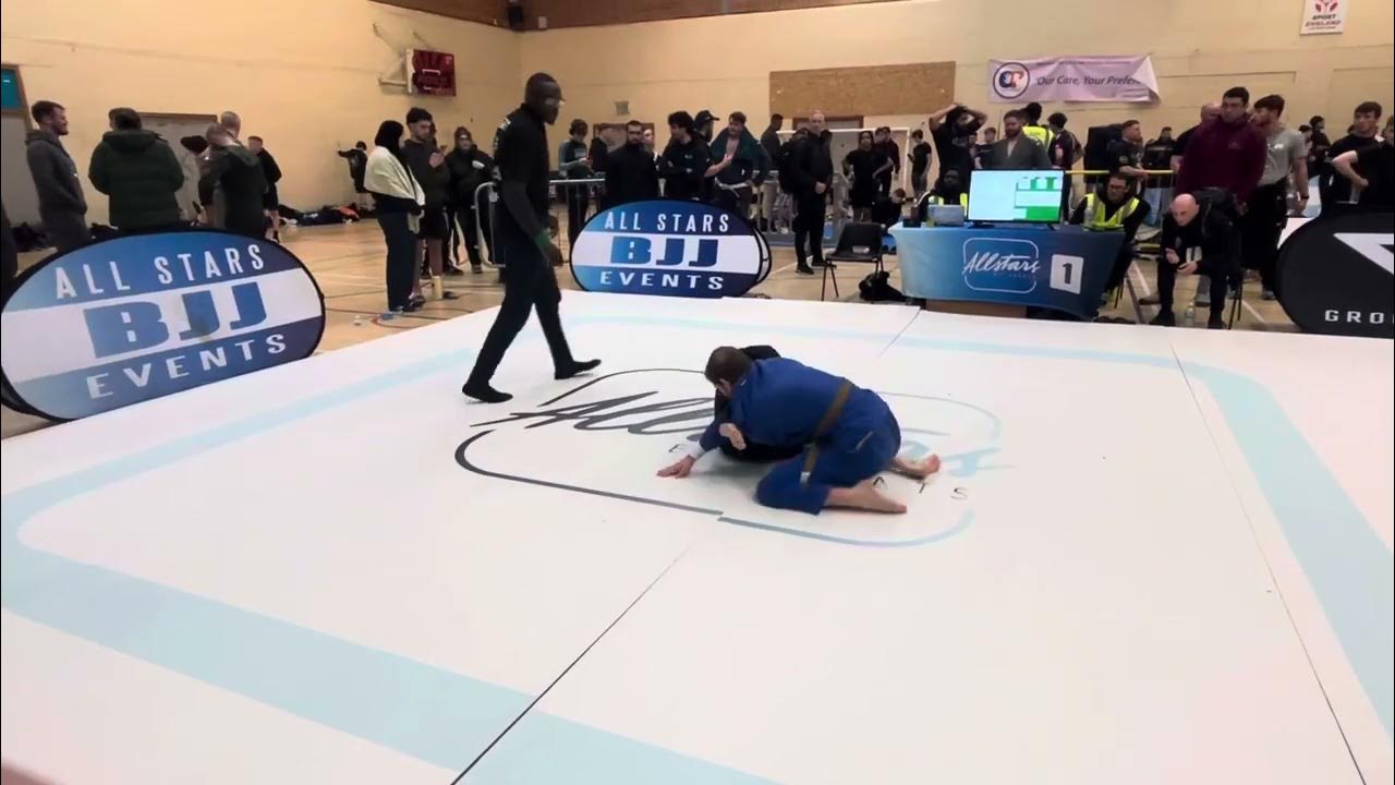 Liam White__BJJ v William Conway - YouTube