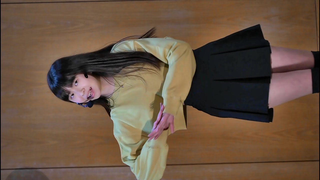 【ユギョン・リコ推しカメラ】 Yepda（from KJ-pop） LOOK AT ME（NiziU） - YouTube